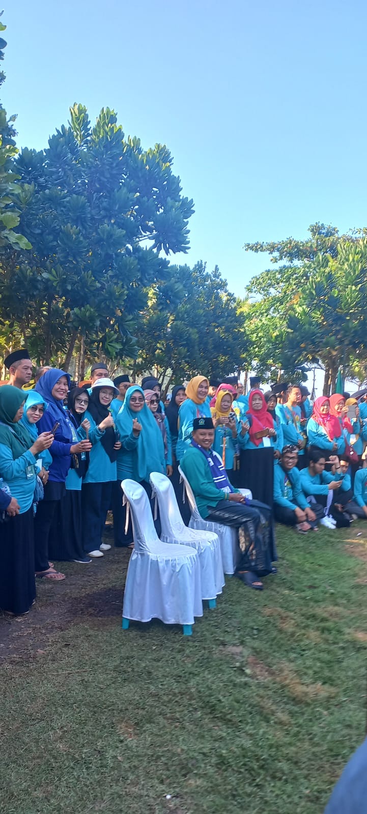 Kegiatan IRMA Jabar di pantai Magasari Pangandaran – SMKN 1 GUNUNG JATI